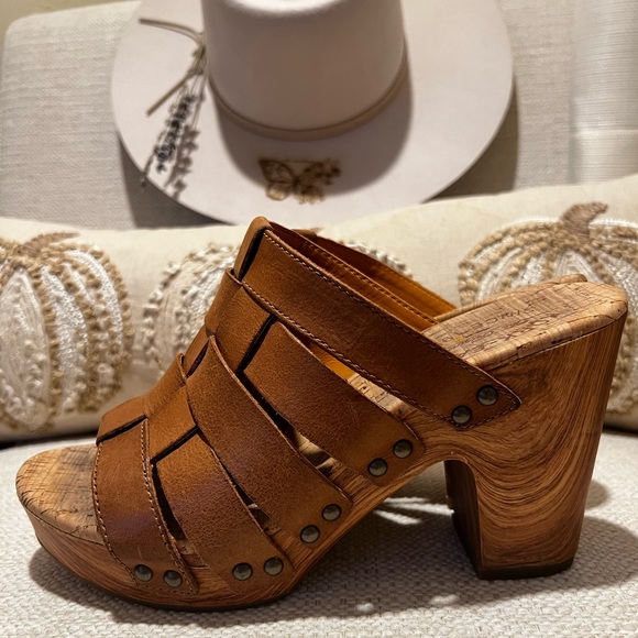 Kork-Ease | Shoes | Korkease Devan Heel Orange Kerala | Poshmark